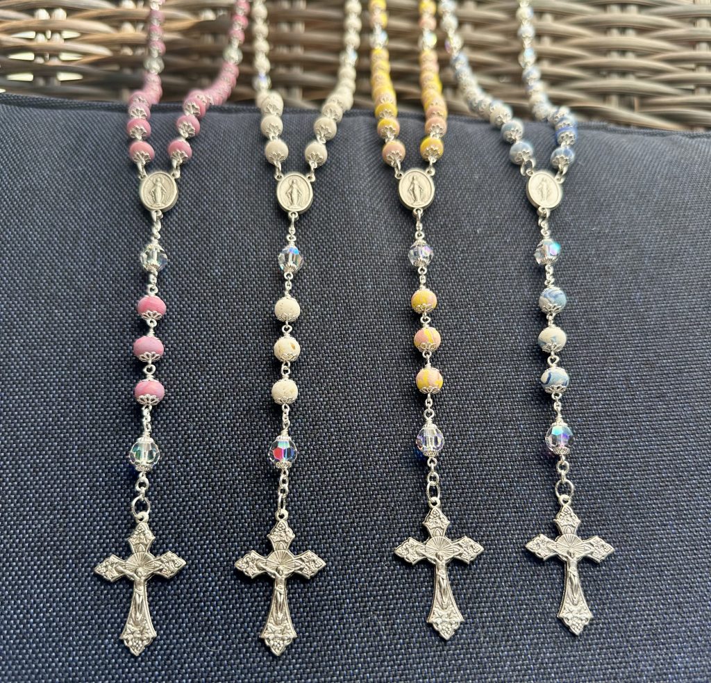 Traditional Rosary – Rose Keepsakes